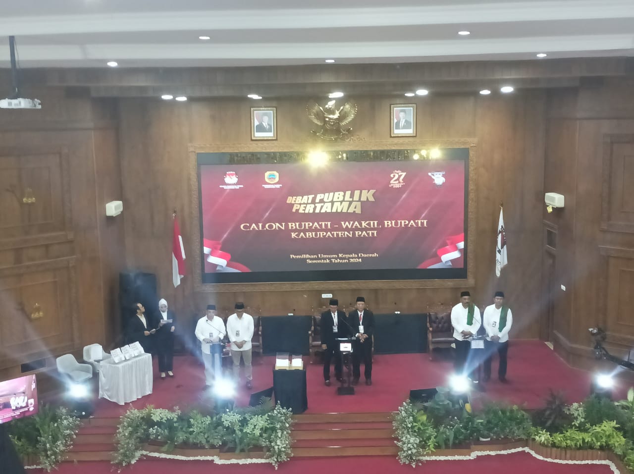 Debat Perdana Pilkada Pati 2024, Tiga Paslon Berkompetisi Untuk Gagasan dan Visi-Misi - KanalMuria